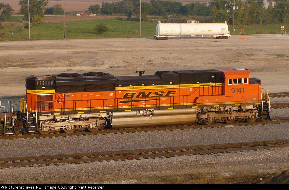 BNSF 9141